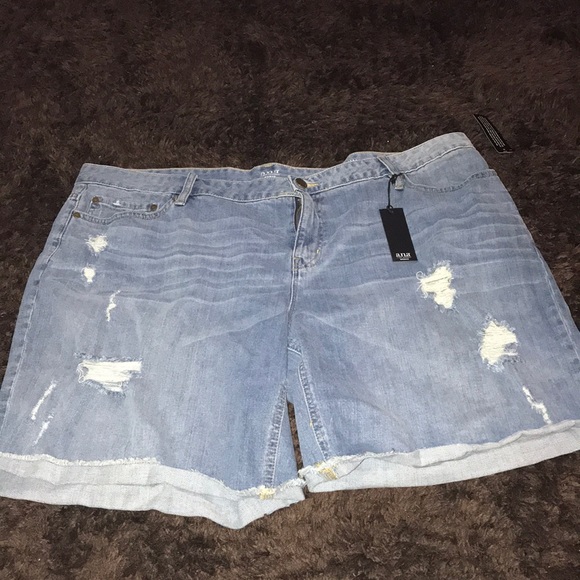 a.n.a | Shorts | Nwt Plus Size Distressed Jean Shorts | Poshmark